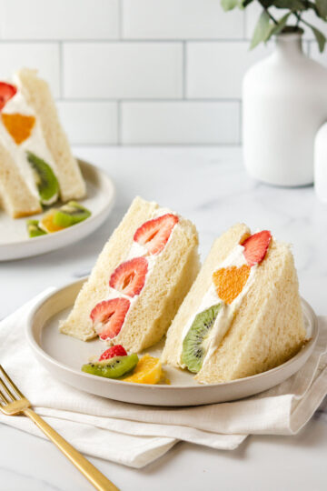 Japanese Fruit Sandwich (Fruit Sando Recipe) – Takes Two Eggs