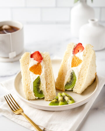 Japanese Fruit Sandwich (Fruit Sando Recipe) – Takes Two Eggs