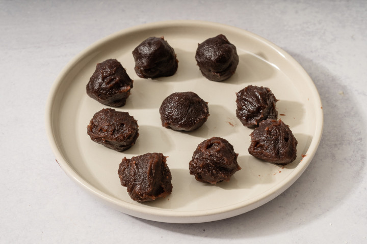 Sesame Balls with Red Bean Paste – Takes Two Eggs