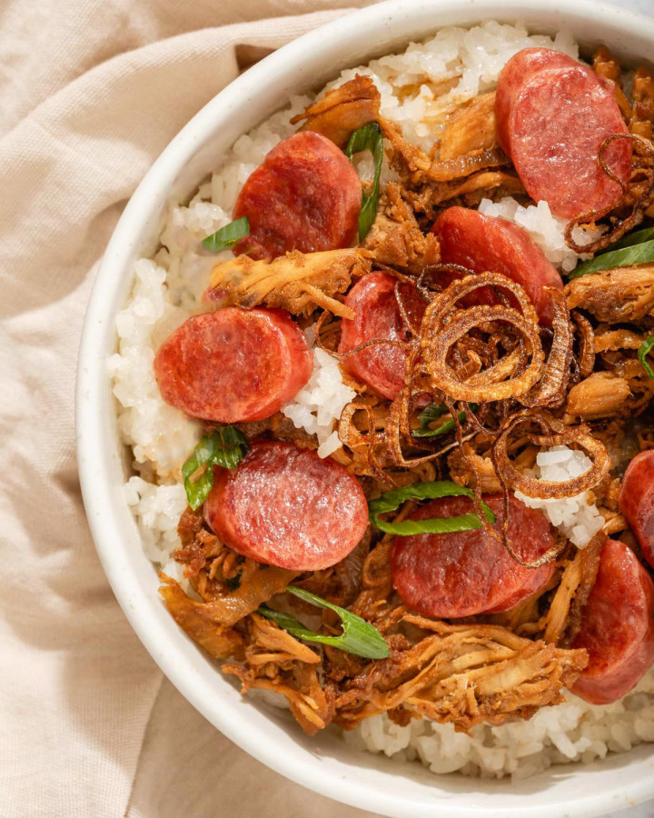 Vietnamese Sticky Rice with Chicken (Xôi gà) – Takes Two Eggs