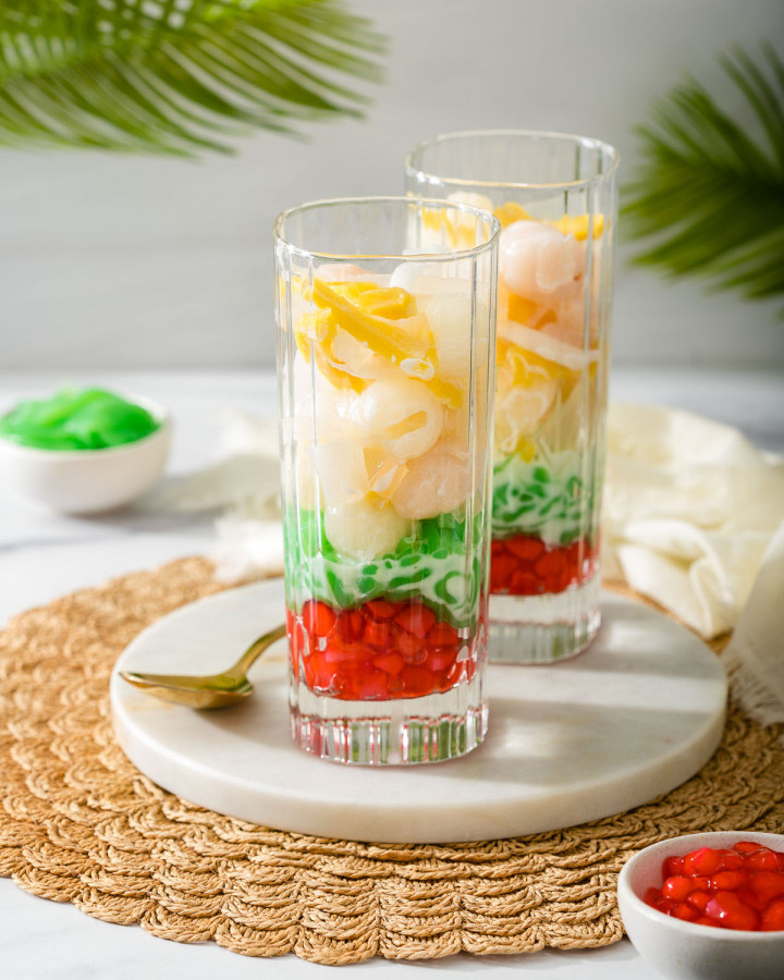 Chè Thái (Vietnamese Fruit Cocktail) – Takes Two Eggs