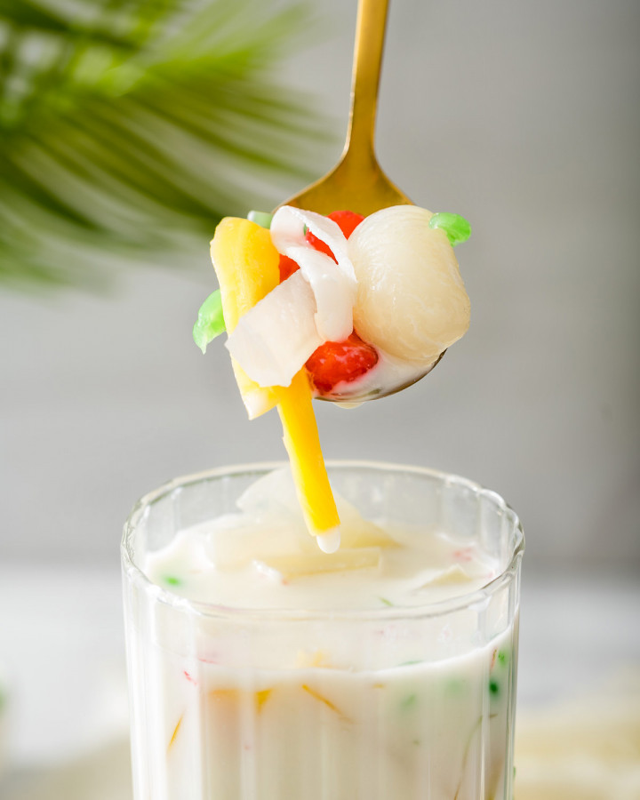 Che Thai (Vietnamese Fruit Cocktail) – Takes Two Eggs