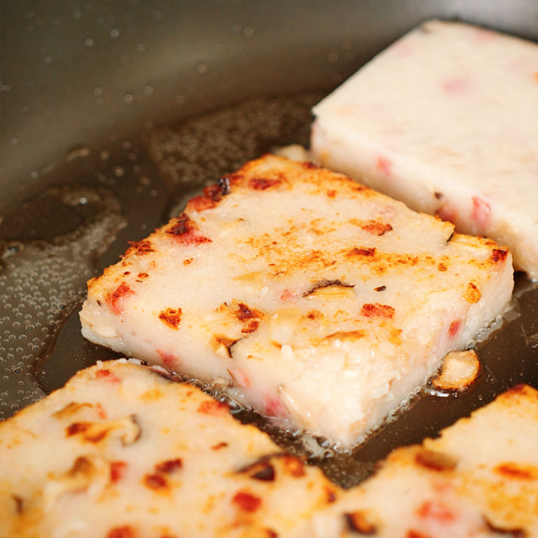 Chinese Turnip Cake (Lo Bak Go) – Takes Two Eggs
