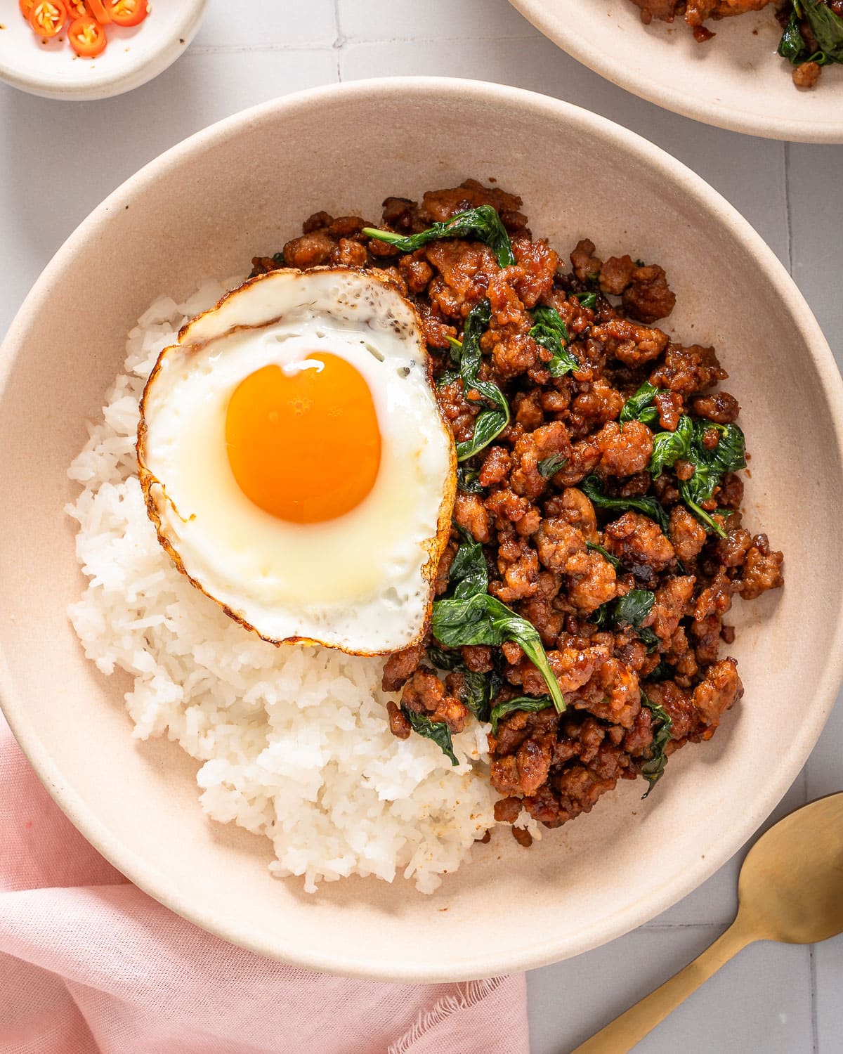 15 minute Easy Pad Kra Pao (Thai Basil Minced Pork)