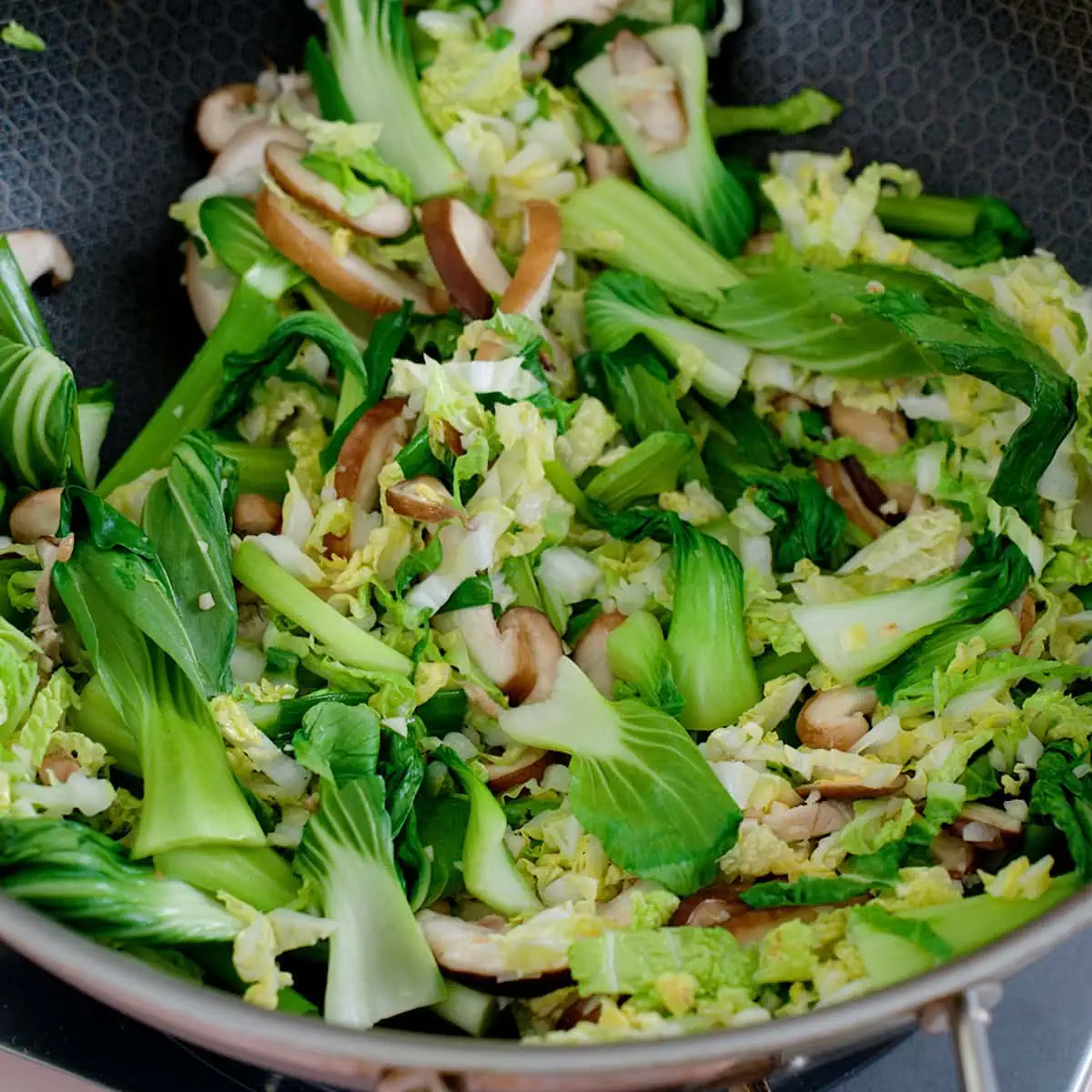 Stir-Fried Shanghai Rice Cakes (Chao Nian Gao) – Takes Two Eggs